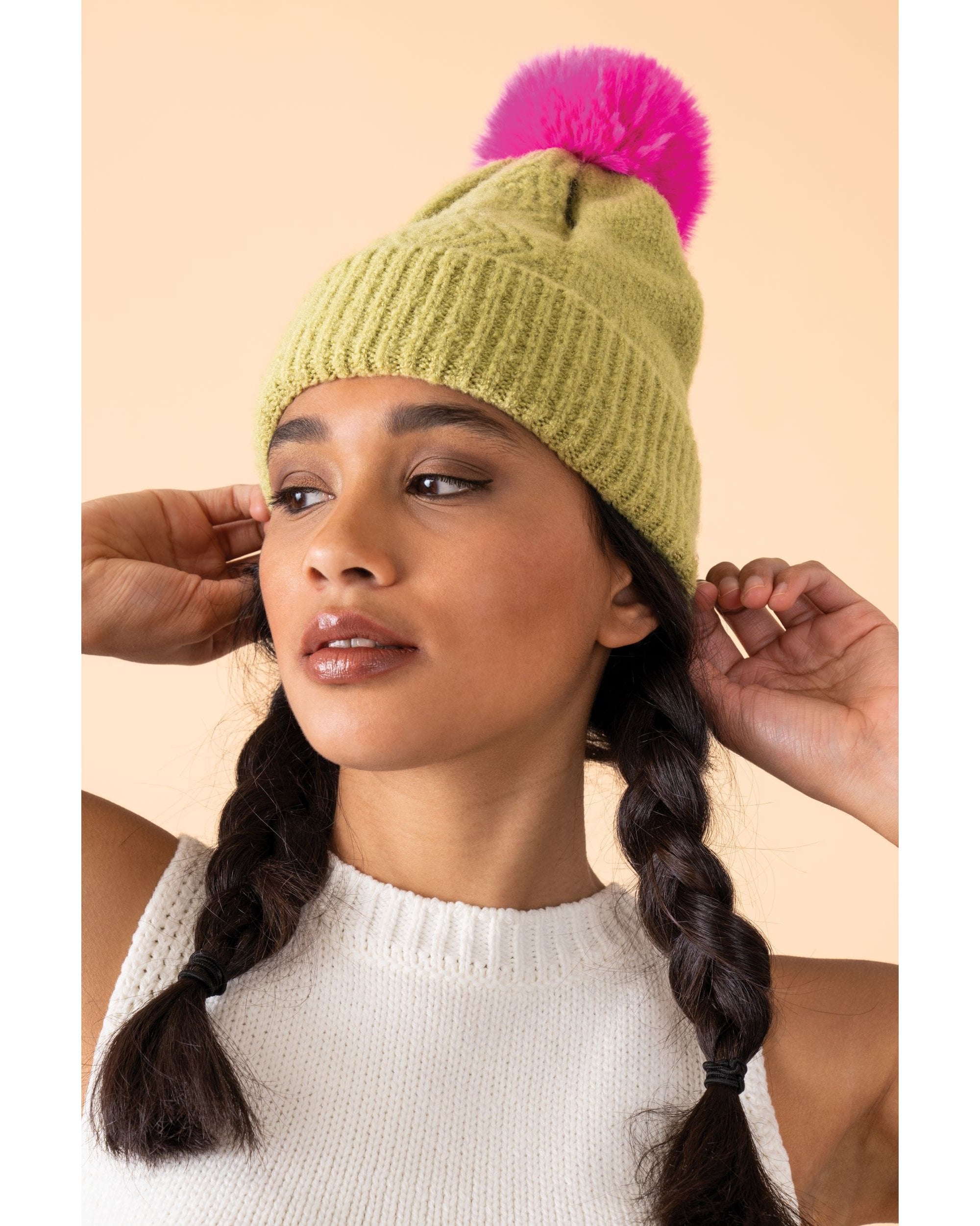 Ingrid Bobble Hat – Nicholls